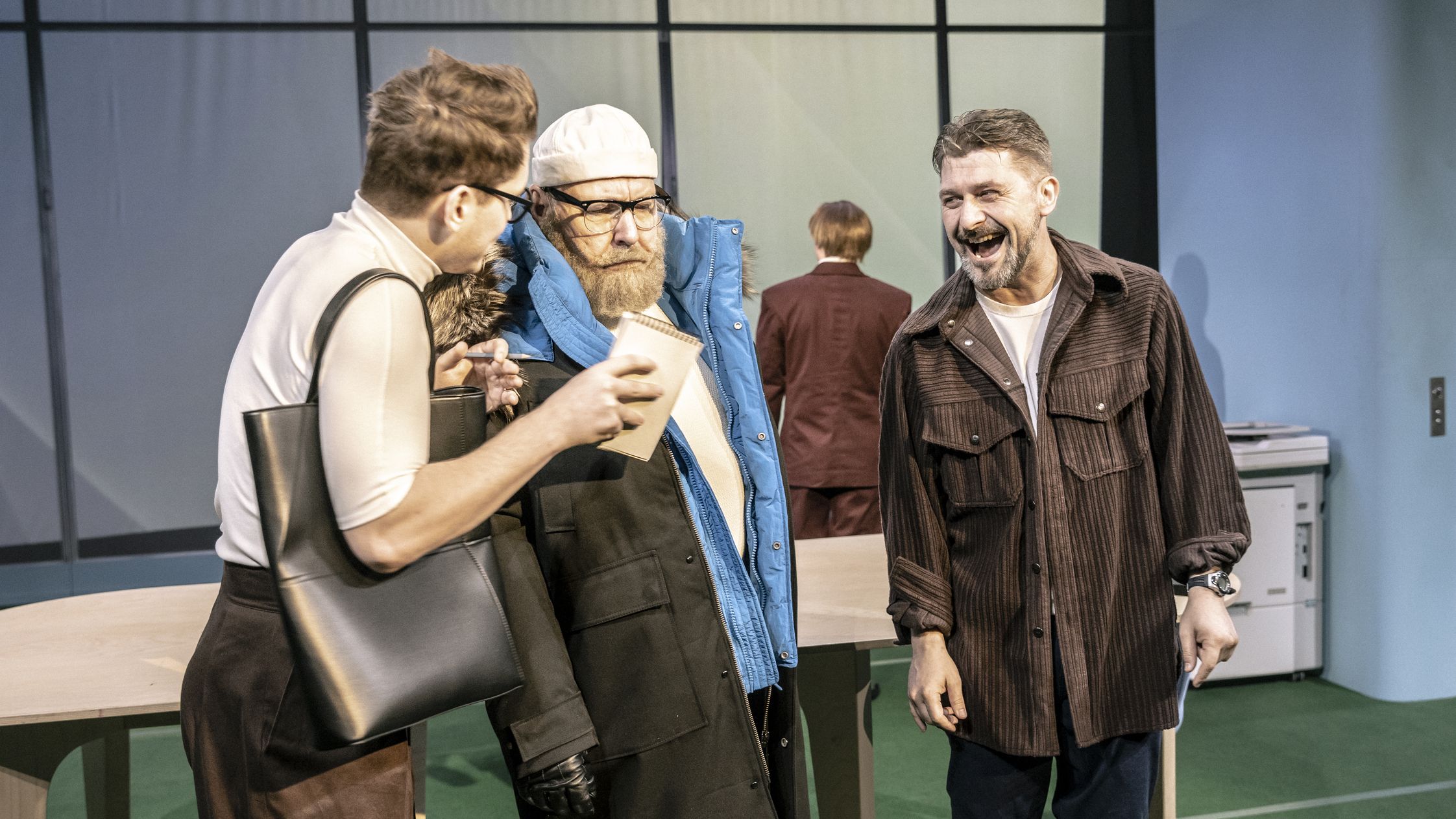 KDO JE TADY ŘEDITEL? | Východočeské divadlo Pardubice