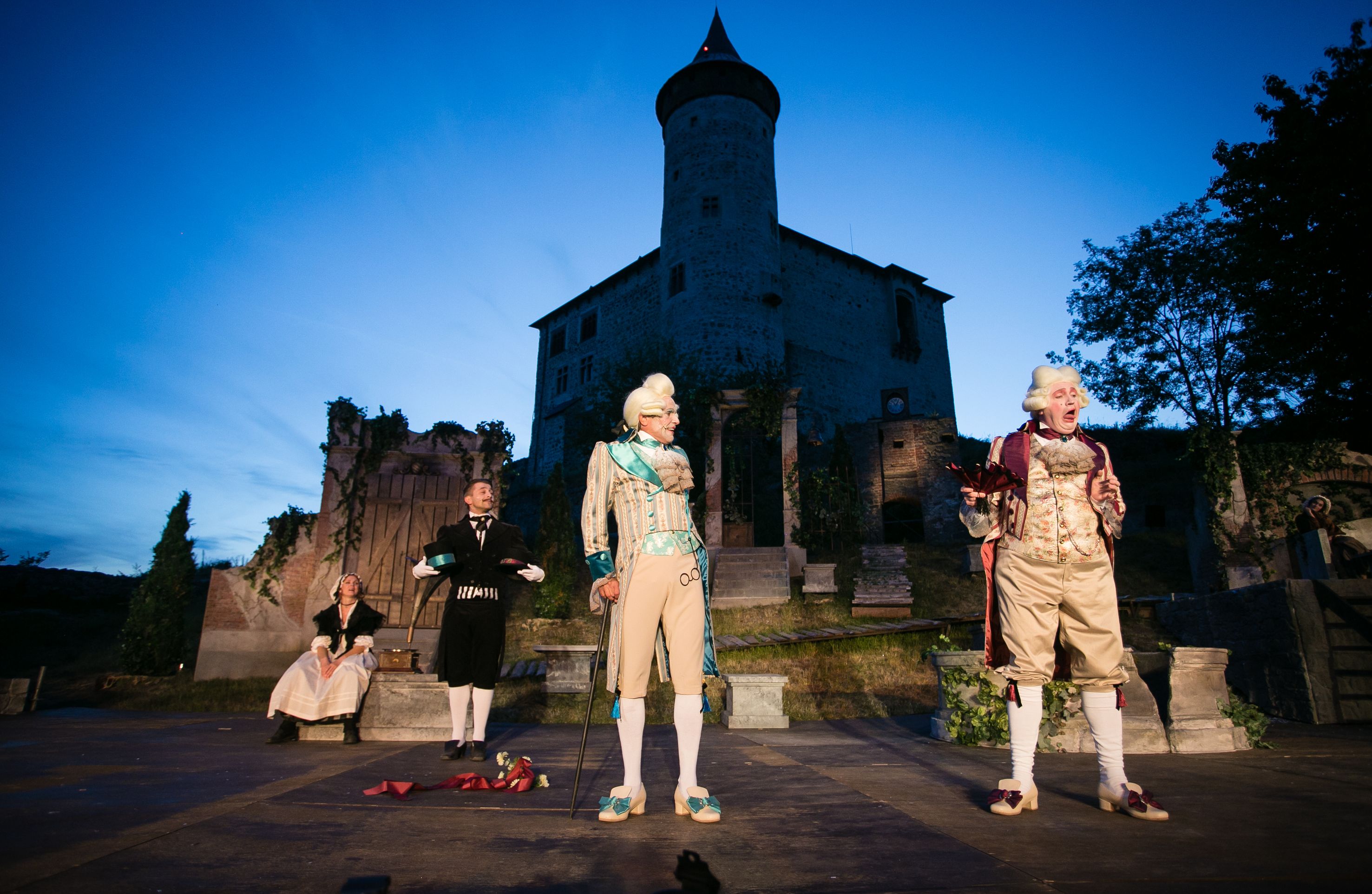 Joe i Kráska na Kuňce brzy v prodeji | Východočeské divadlo Pardubice