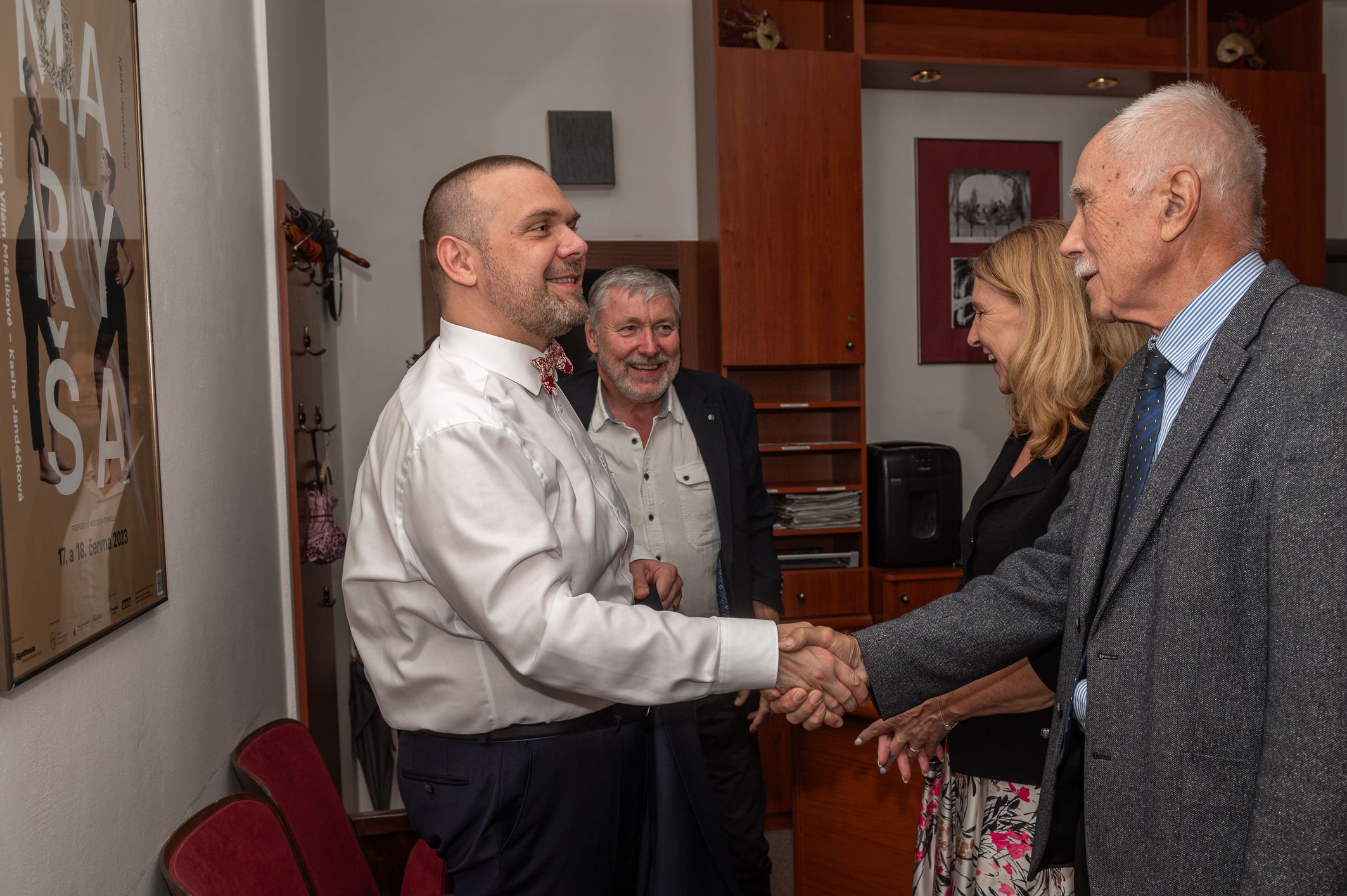 Ministerská návštěva | Východočeské divadlo Pardubice