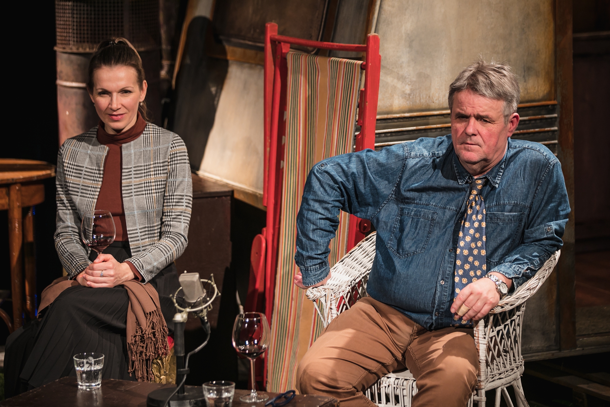 Záznam besedy o KALIFORNSKÉ MLZE | Východočeské divadlo Pardubice